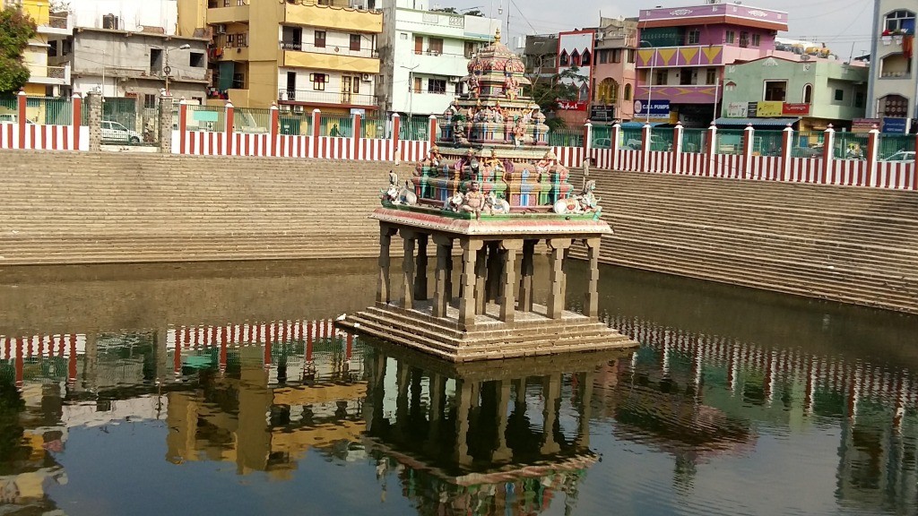 Tamilnadu Tourism: Karaneeswarar Temple, Saidapet, Chennai