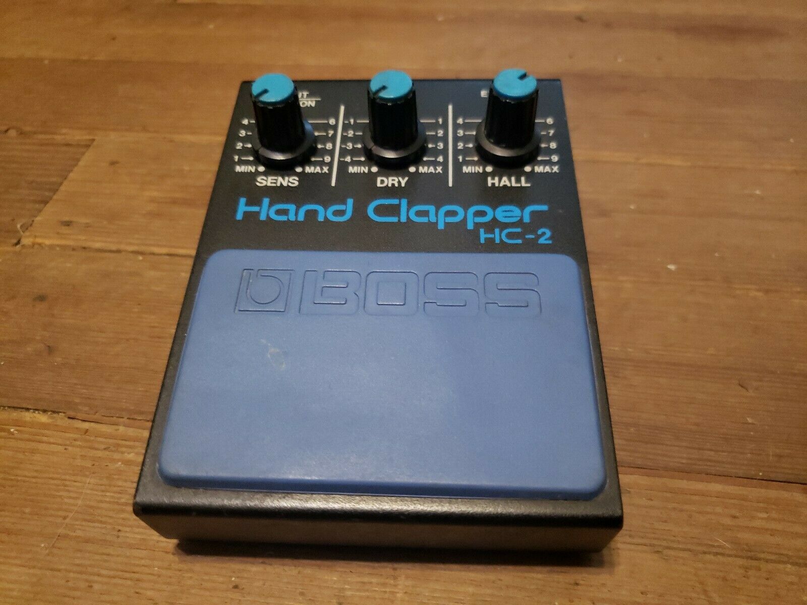 MATRIXSYNTH: BOSS HC-2 Hand Clapper Analog Drum Synthesizer