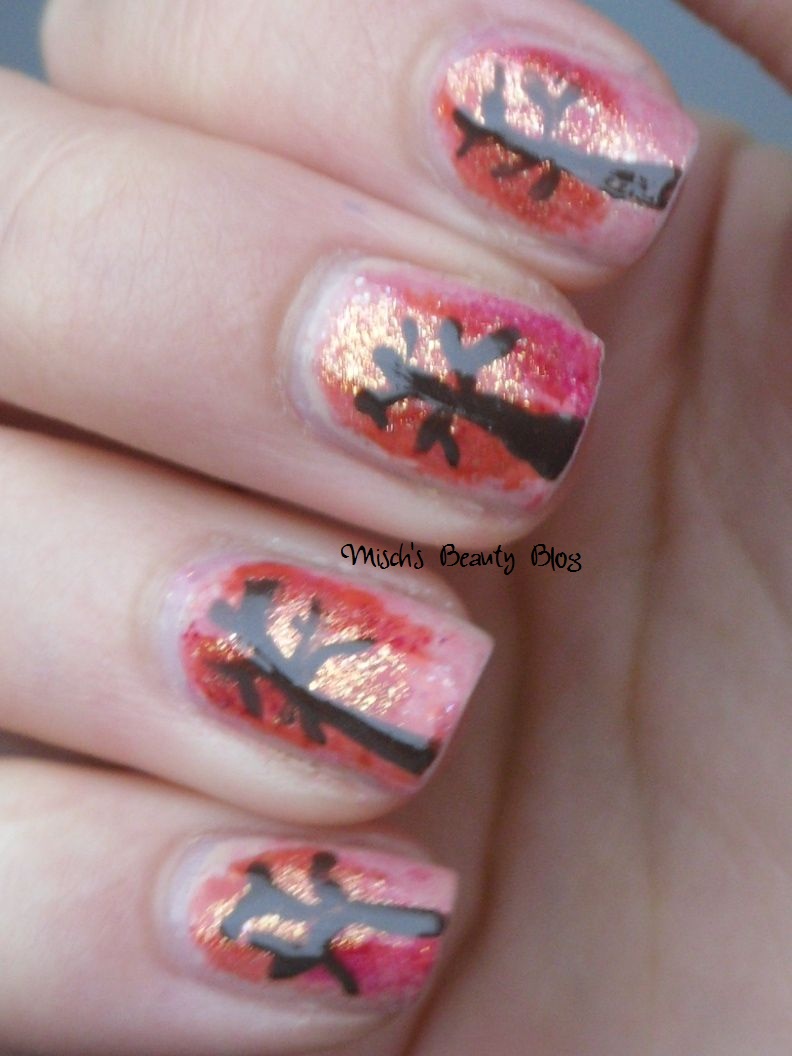 Misch's Beauty Blog: NOTD October 15th: Fall Tree Nail Art