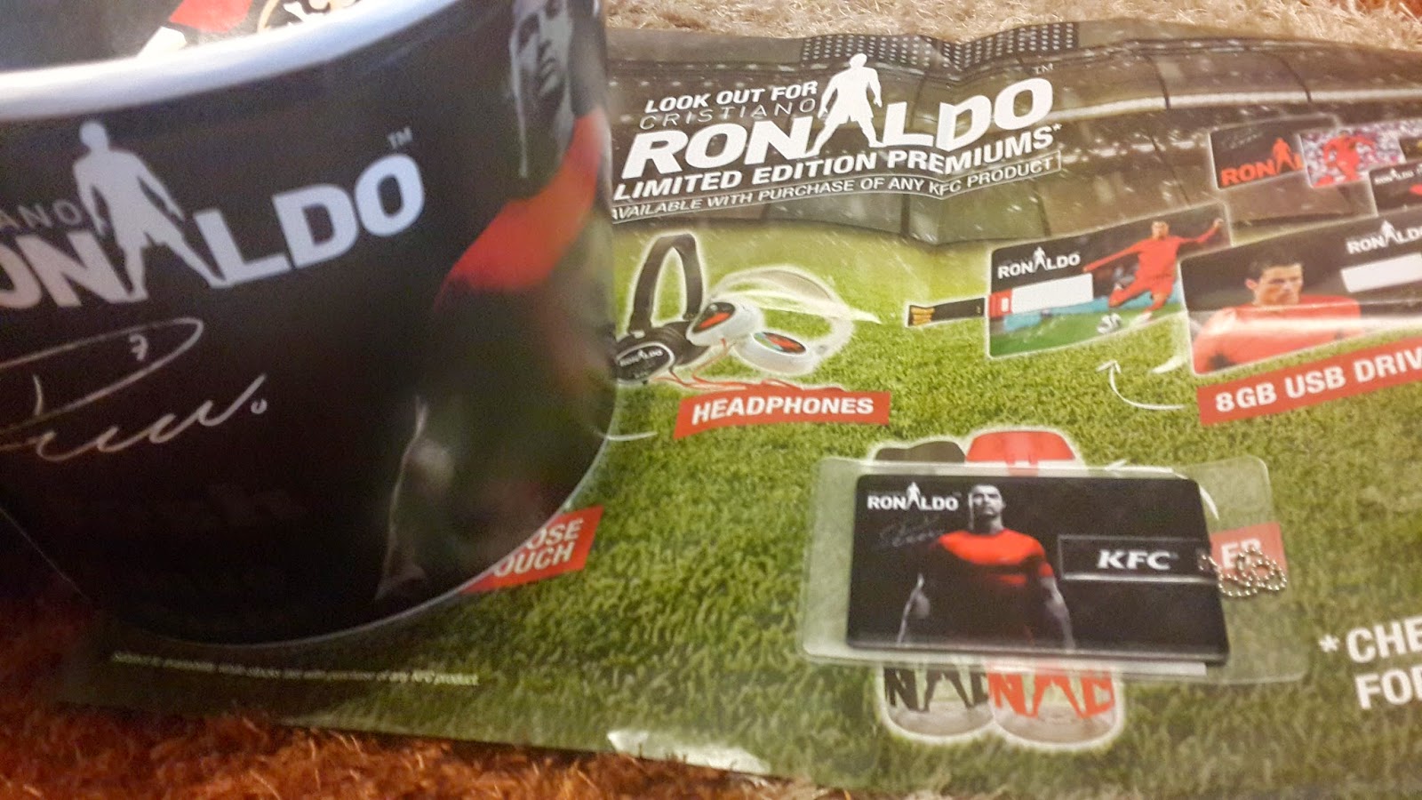 Limited Edition Collector: LIMITED EDITION Christiano Ronaldo - KFC USB ...