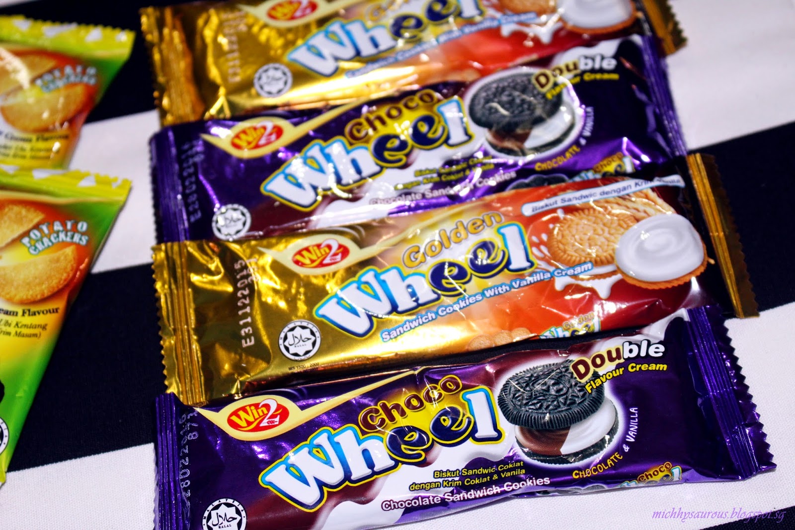 EAT.SHOP.PLAY - Michhysaurous: WINWIN Food - Delicious Snacks with ...