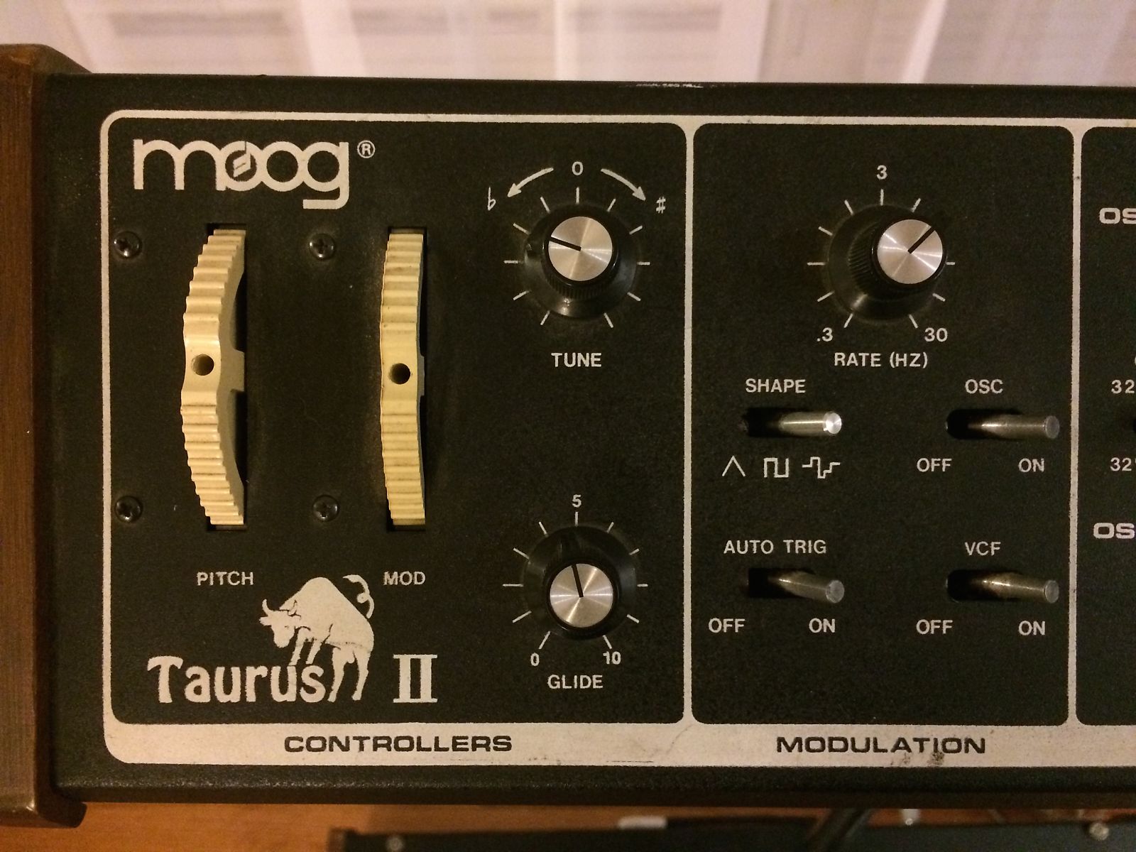 MATRIXSYNTH: Moog Taurus II 1981 Black