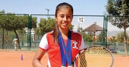 holaesungusto: TENISTA DANA GUZMAN (AREQUIPA) RECIBE AYUDA DE LA ...