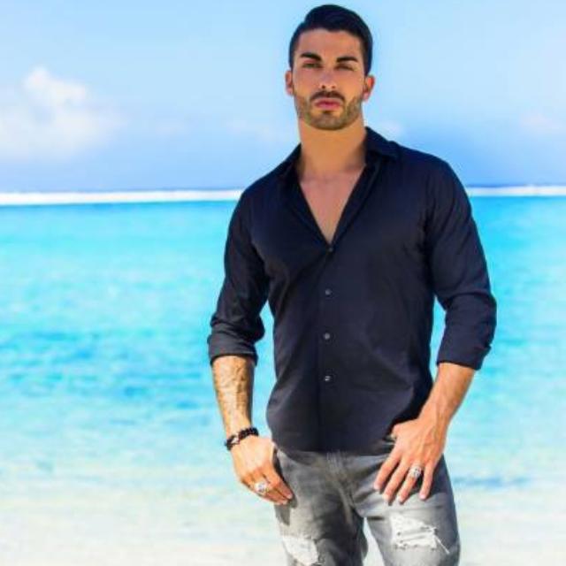 Grégory Capra: Julien dans l'Ile des Vérités 3 sur NRJ 12