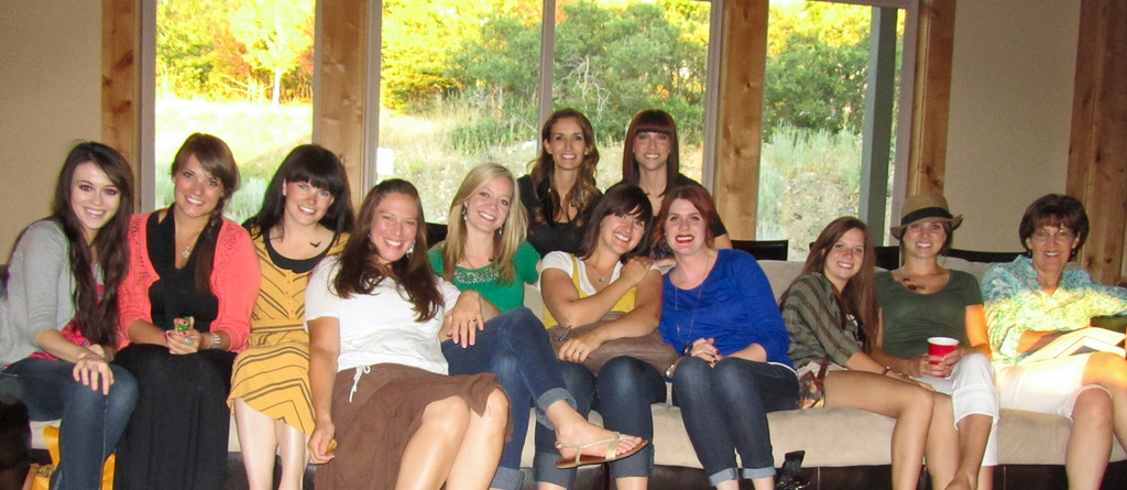 Delicious Reads: "Divergent" {by Veronica Roth} Couples Book Club Ideas