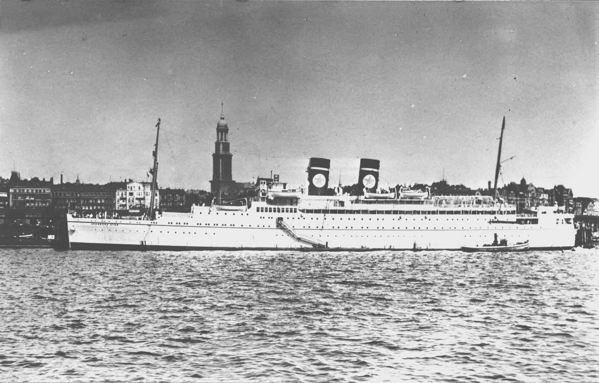 Retirement Cruise Ship: Luxury Cruising in the 1930s