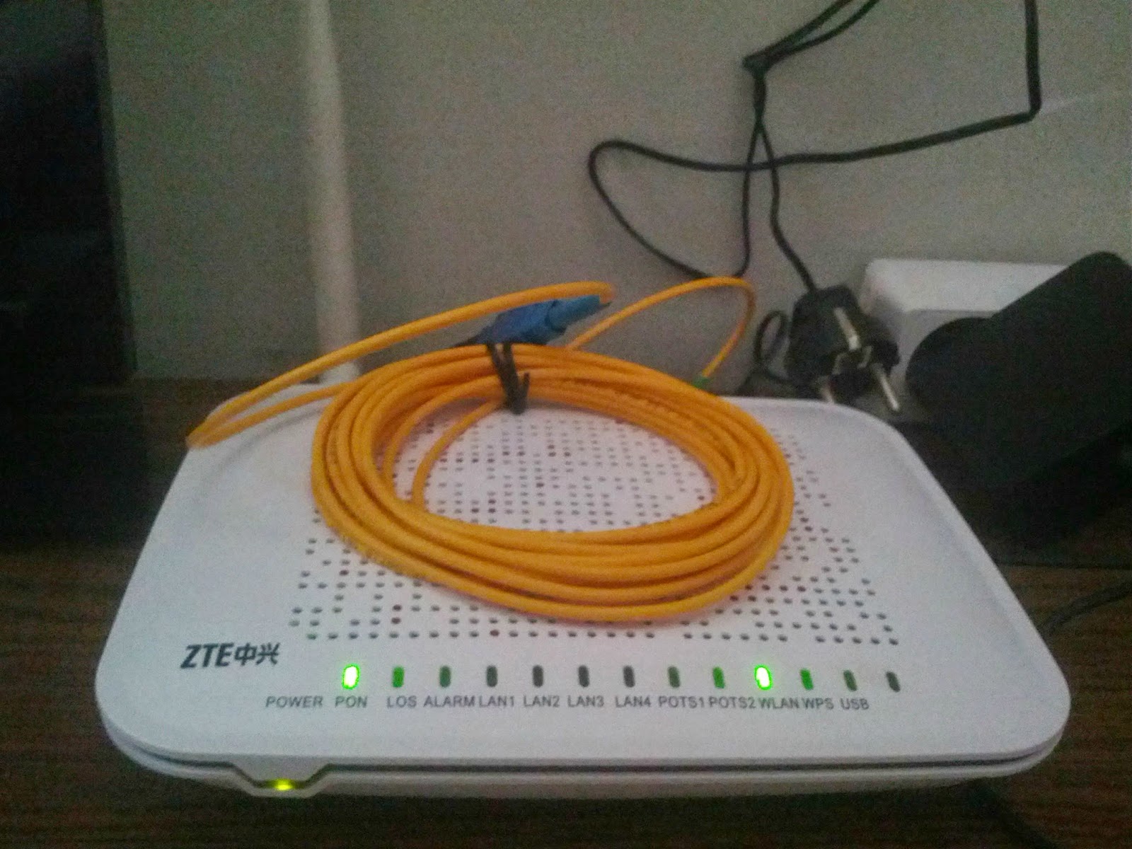 Tren Gaya Gambar Instalasi Indihome, Skema Listrik