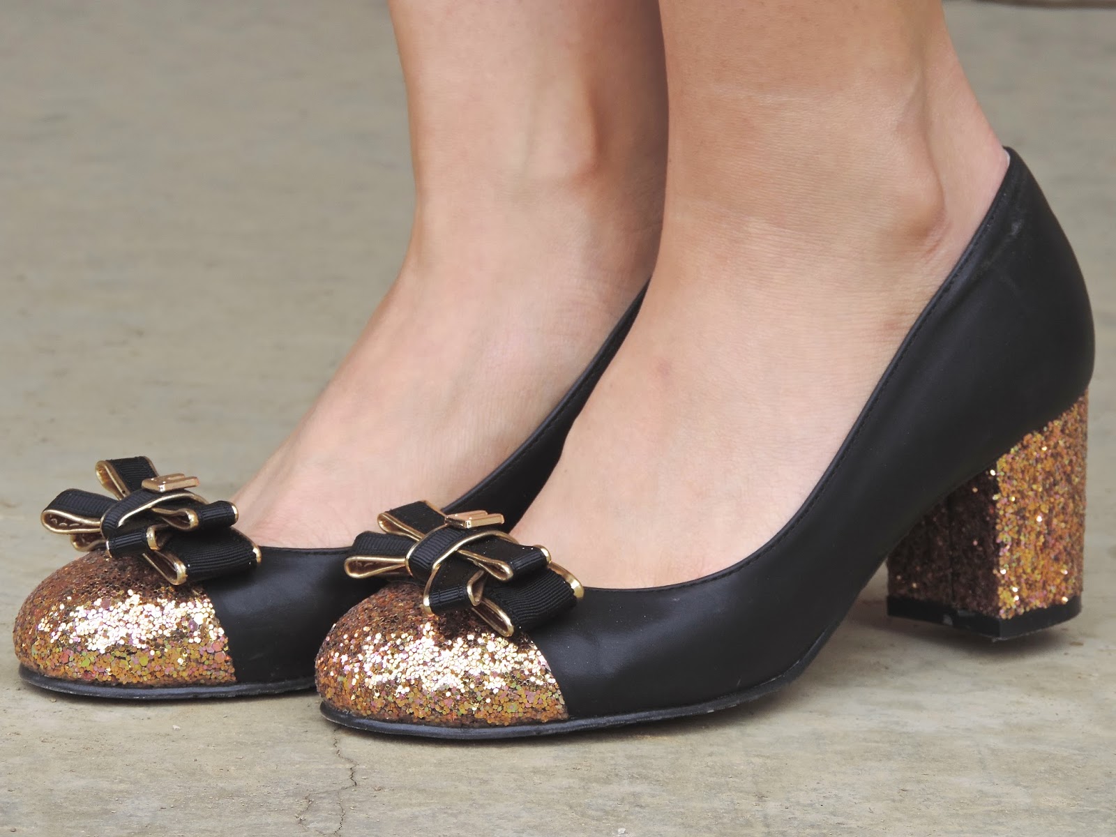 Glittery Bow Heels - Sensible Stylista