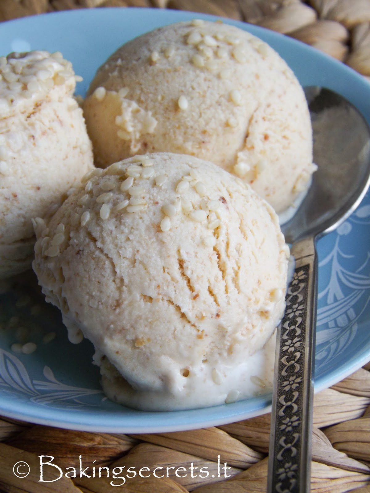 Baking Secrets: Sezamų ledai / Sesame Ice Cream