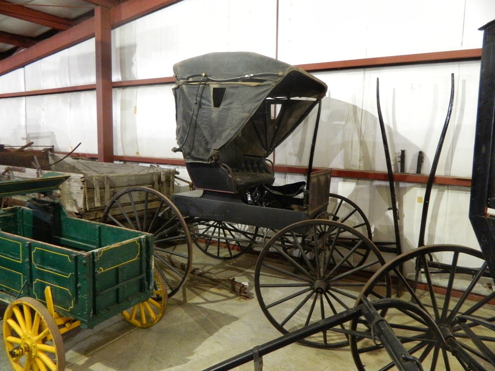 Stuhr Museum of the Prairie Pioneer's Buggies: c. 1903-1915 Henney ...