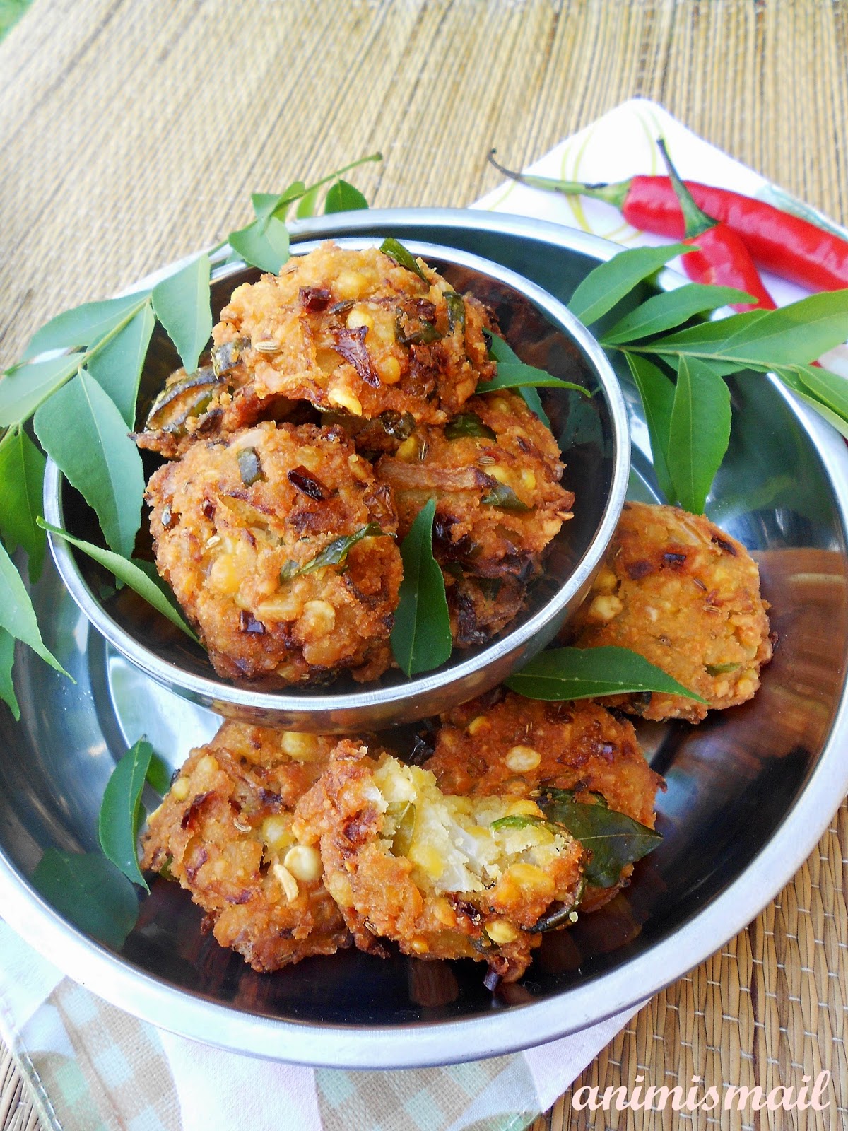 Vadai / Vadey / Magelek & 3 Layer Tea | a N i M
