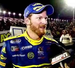 Michael Waltrip Wins in Daytona International Speedway