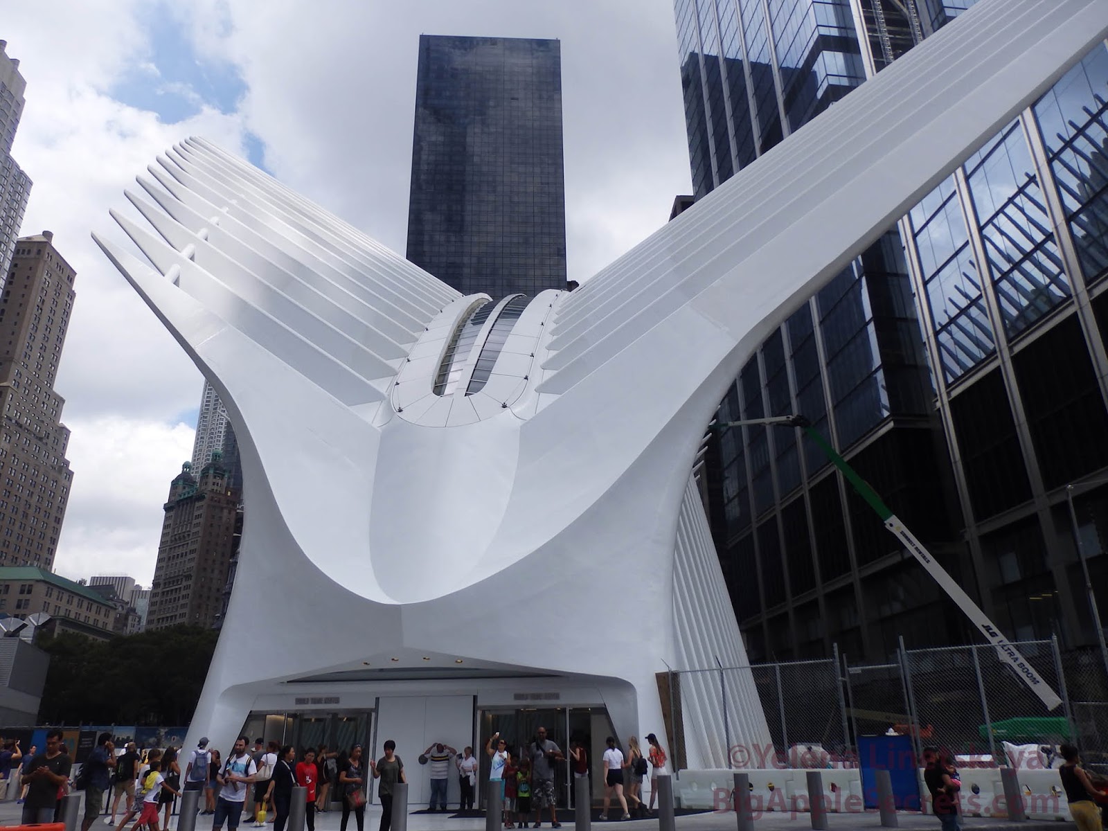 Big Apple Secrets: Oculus- a new mall at World Trade Center