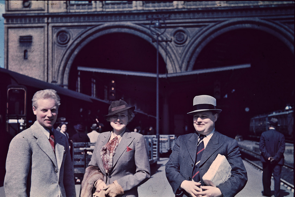 22 Rare Color Photos of Berlin in 1937 ~ Vintage Everyday