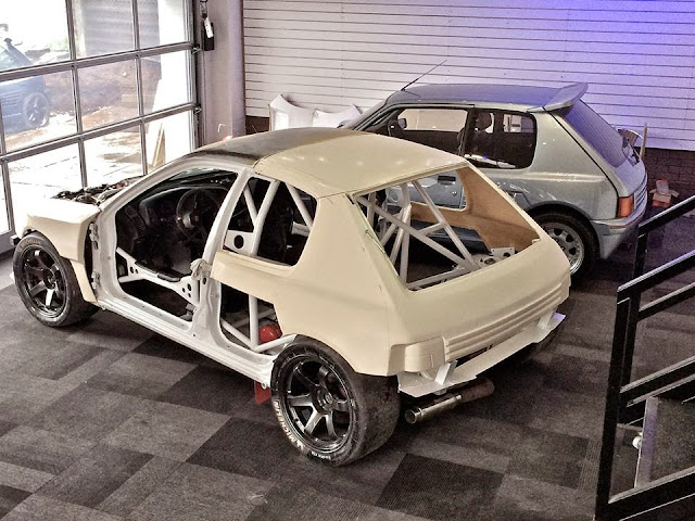 L'ultima incredibile creazione di Dimma - Throttle Addicted