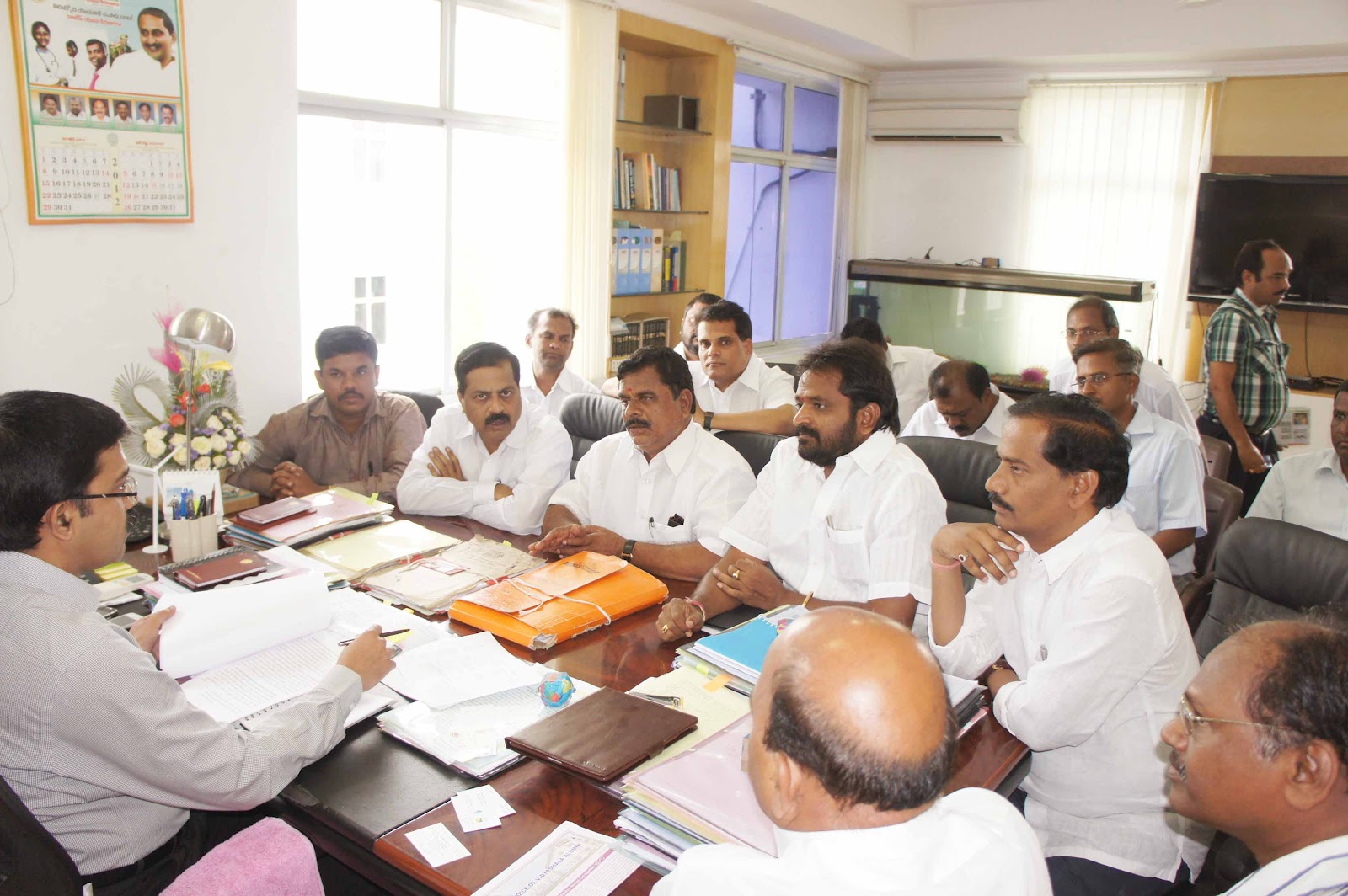 V SRINIVAS GOUD: Telangana Employees JAC Represent to Transco CMD ...