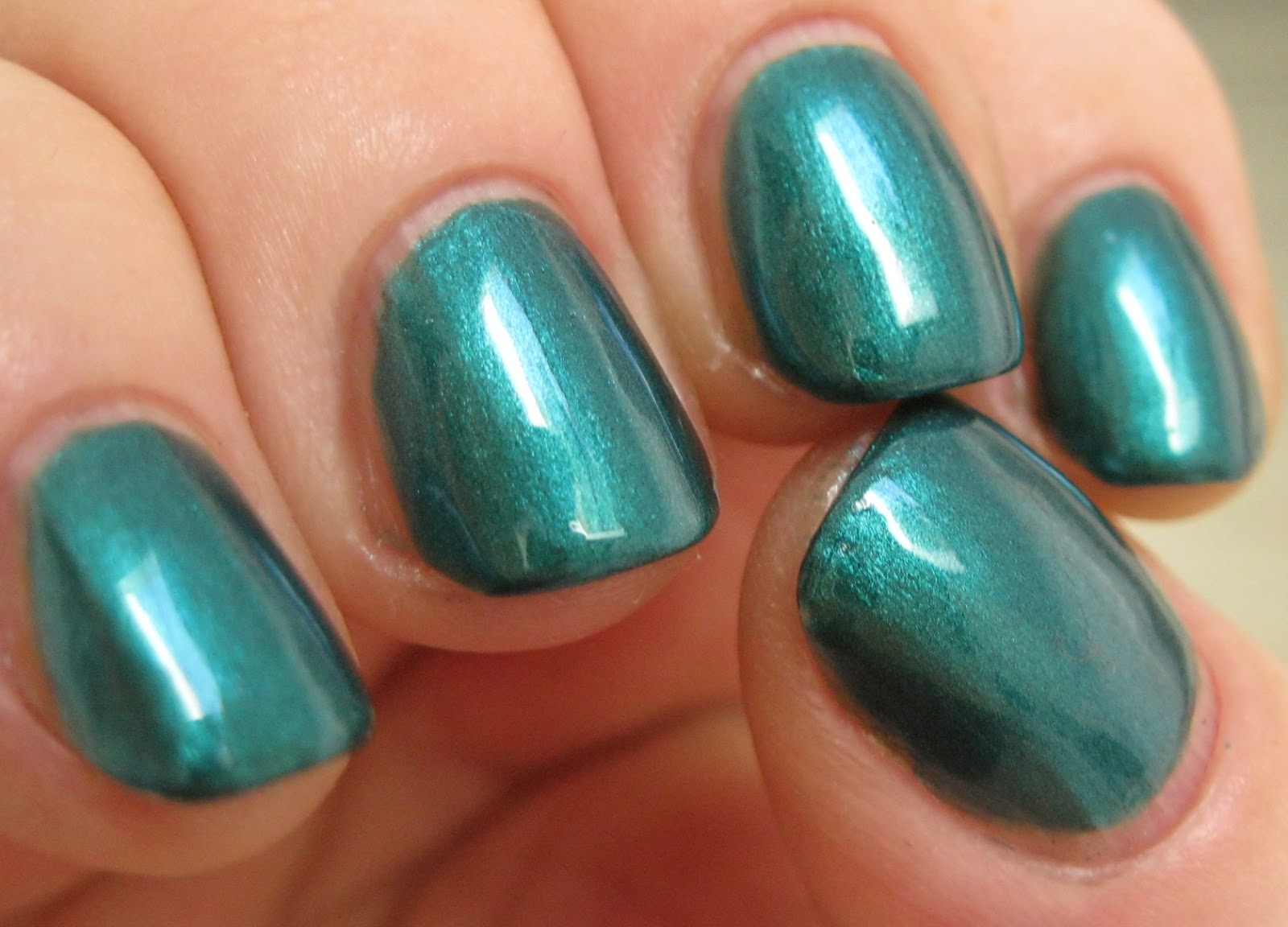 Lacquer Slacker Liz: Butter London Thames and Henley Regatta