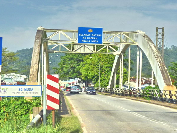 Kayuh Sorang Je: Jeniang