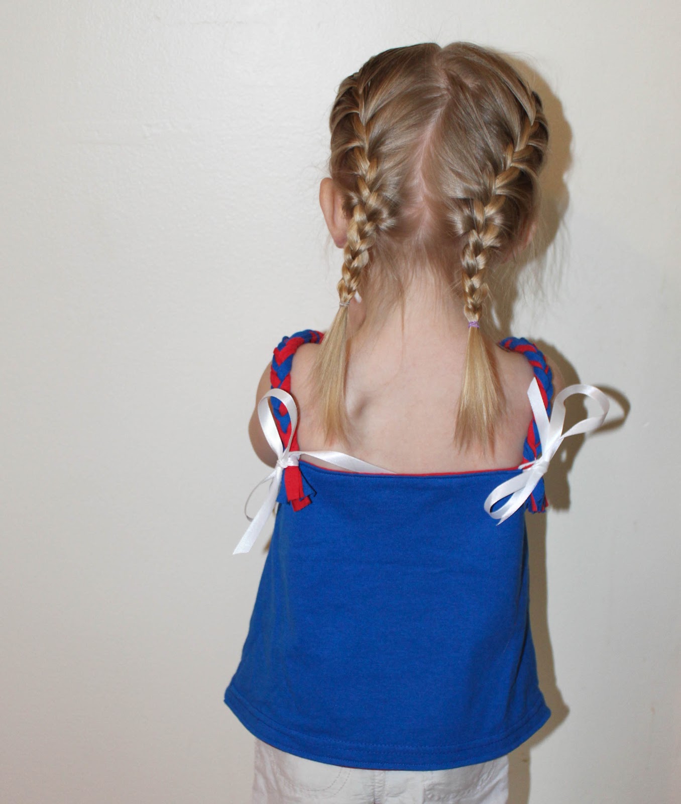 sew easy being green: Upcycled Reversible Piggie Braids Tank Tutorial
