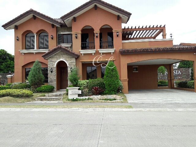 Crown Asia: 10 Best Reasons to Invest