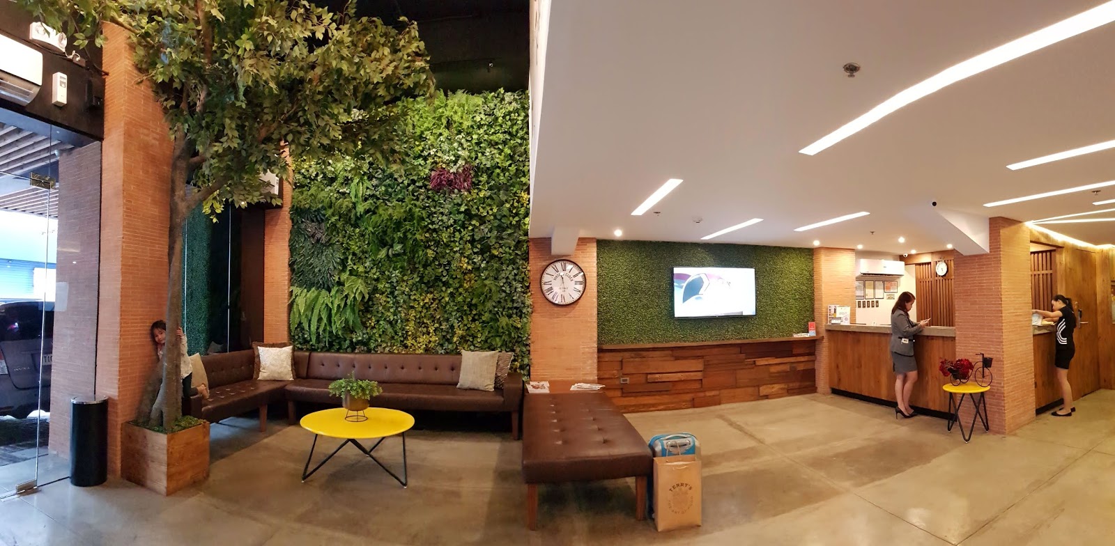 THE PICKIEST EATER IN THE WORLD: DISCOVERING U HOTELS IN MAKATI