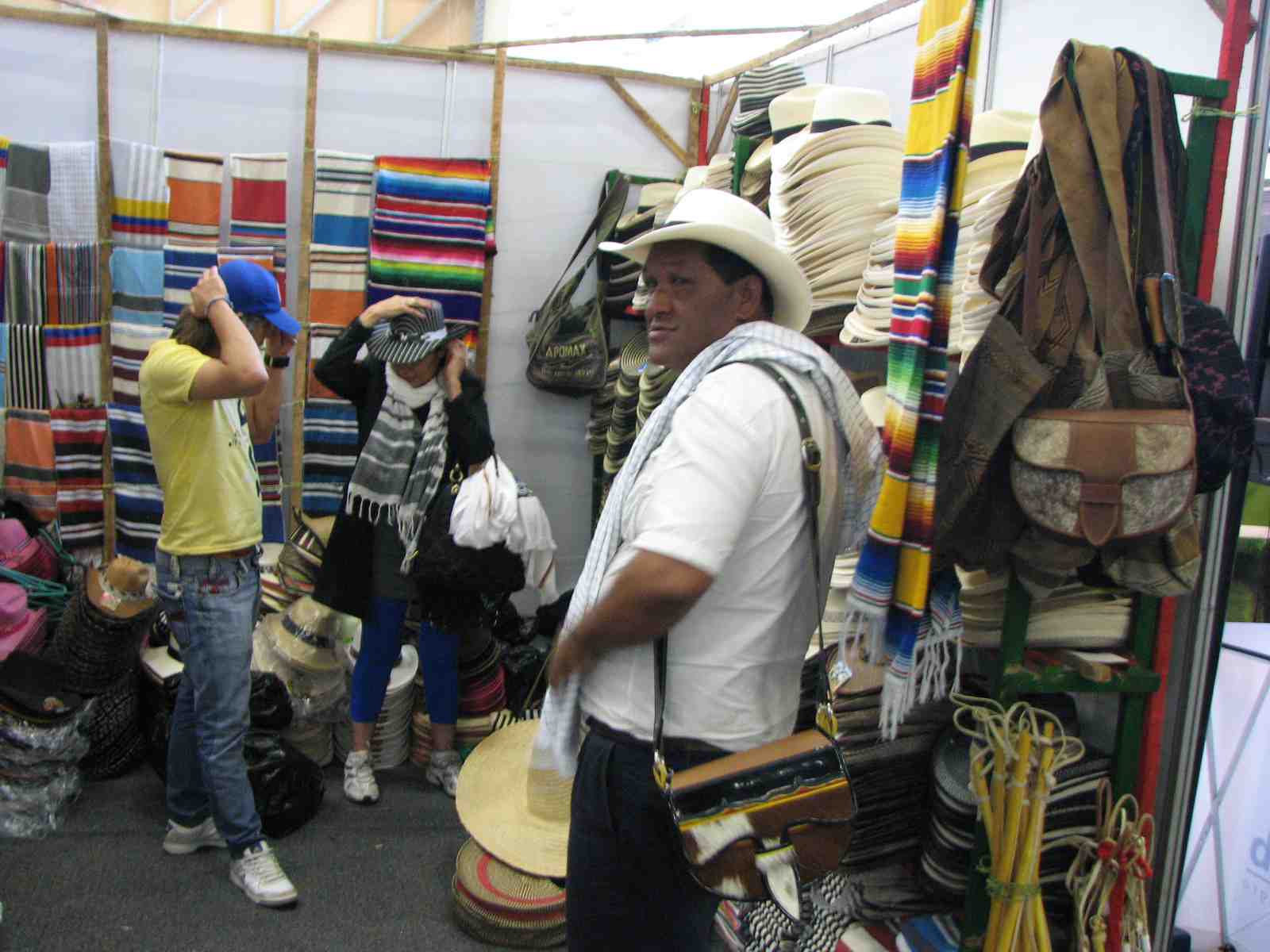 Mike's Bogota Blog: Ready, set, make coffee!