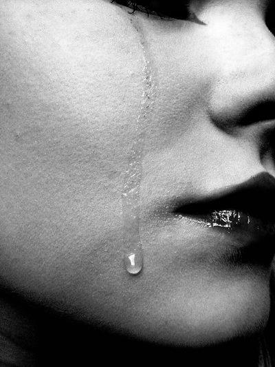 Pin by Marie Indigo on forms of emotions | Shadow photos, Black and ...