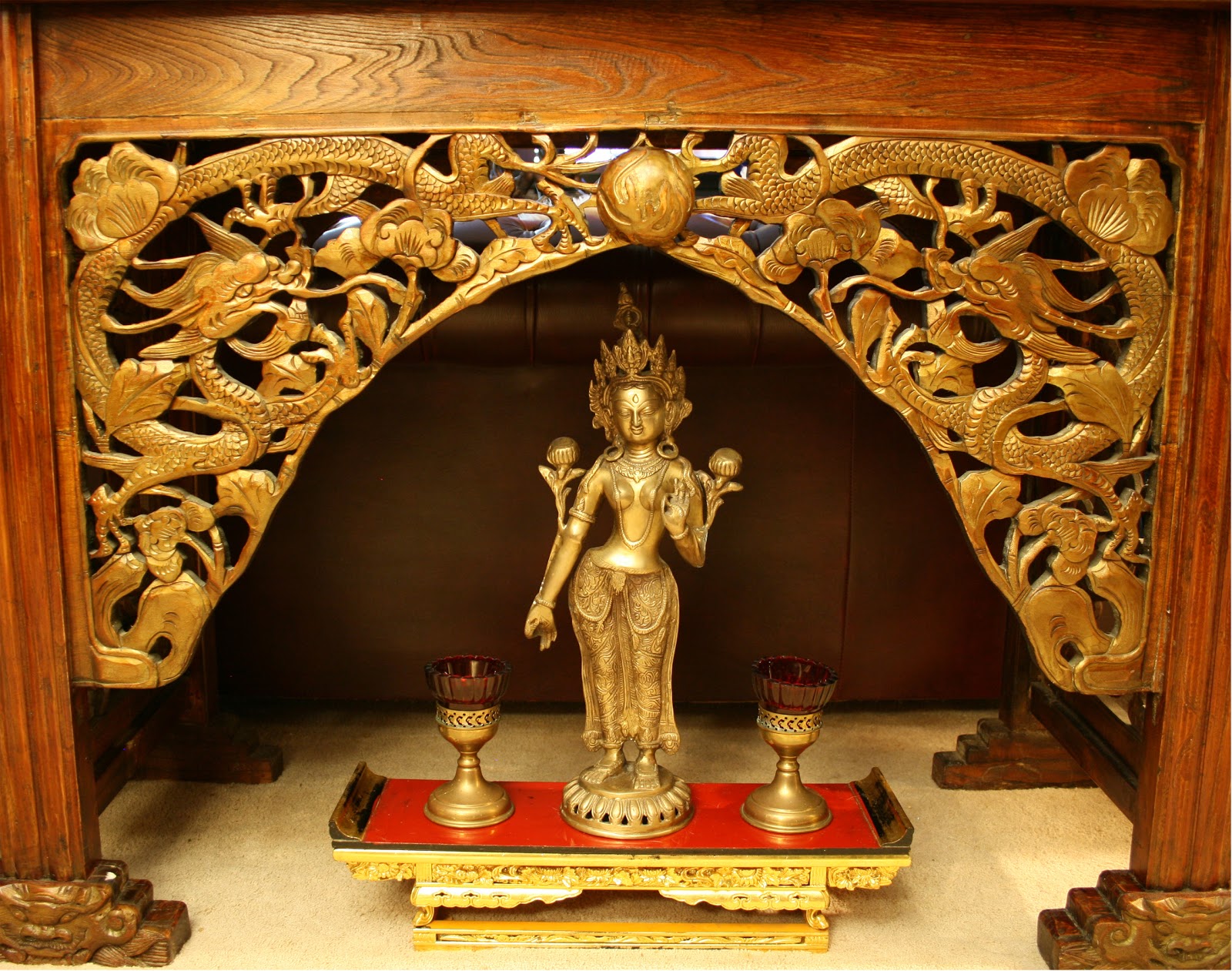 apartmentf15: chinese altar table accessories