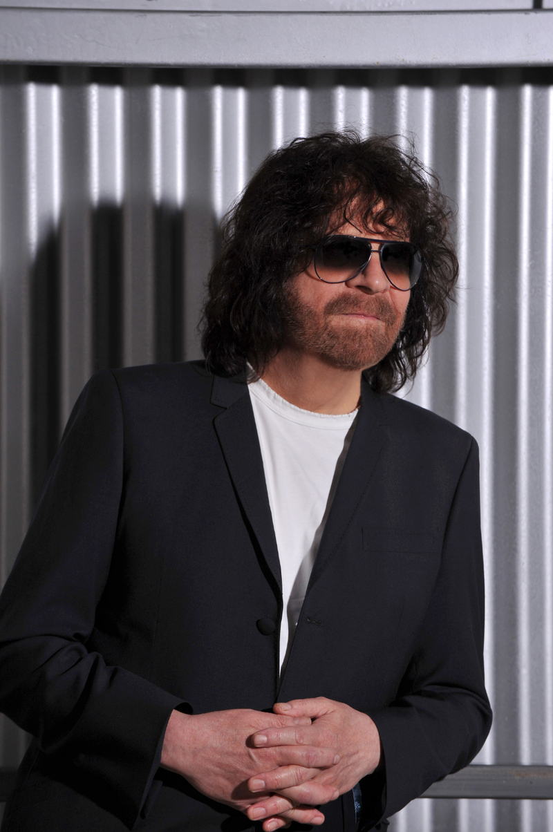 A JEFF LYNNE AND RELATED BLOG: FINALLY A STAR...