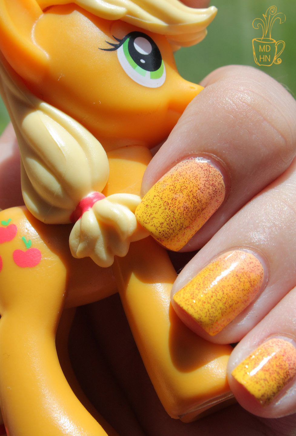 Mommy Does Her Nails: Hubby Says: Applejack!