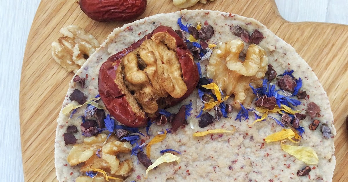 Chinese Red Date (aka Jujube) and Walnut Raw 'Cheese'cake