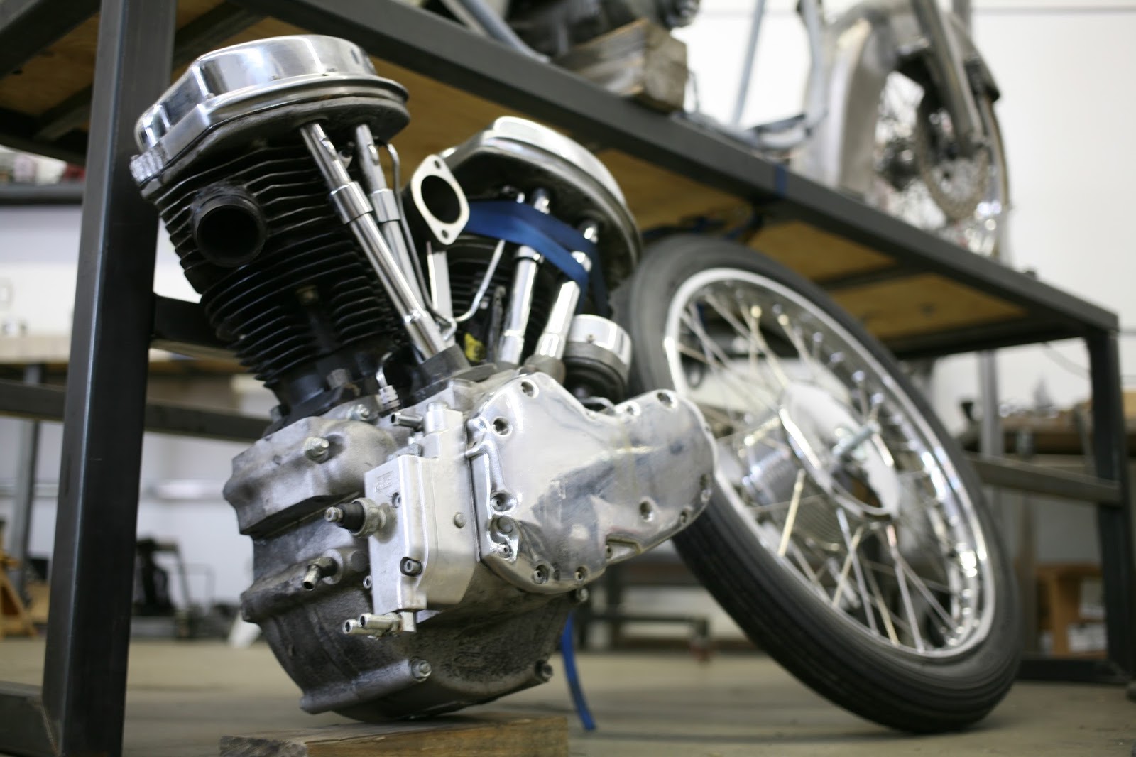 WRECKED METALS : Shop