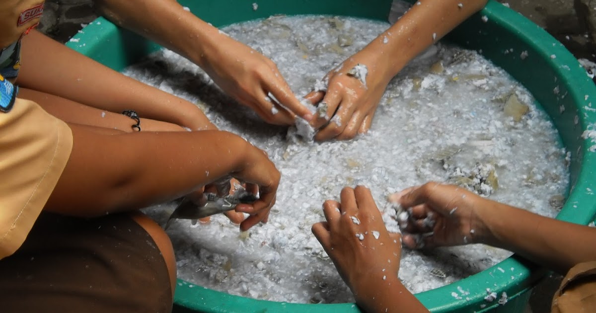 Langkah Pembuatan Kerajinan Dari Bubur Kertas | bayurobbi
