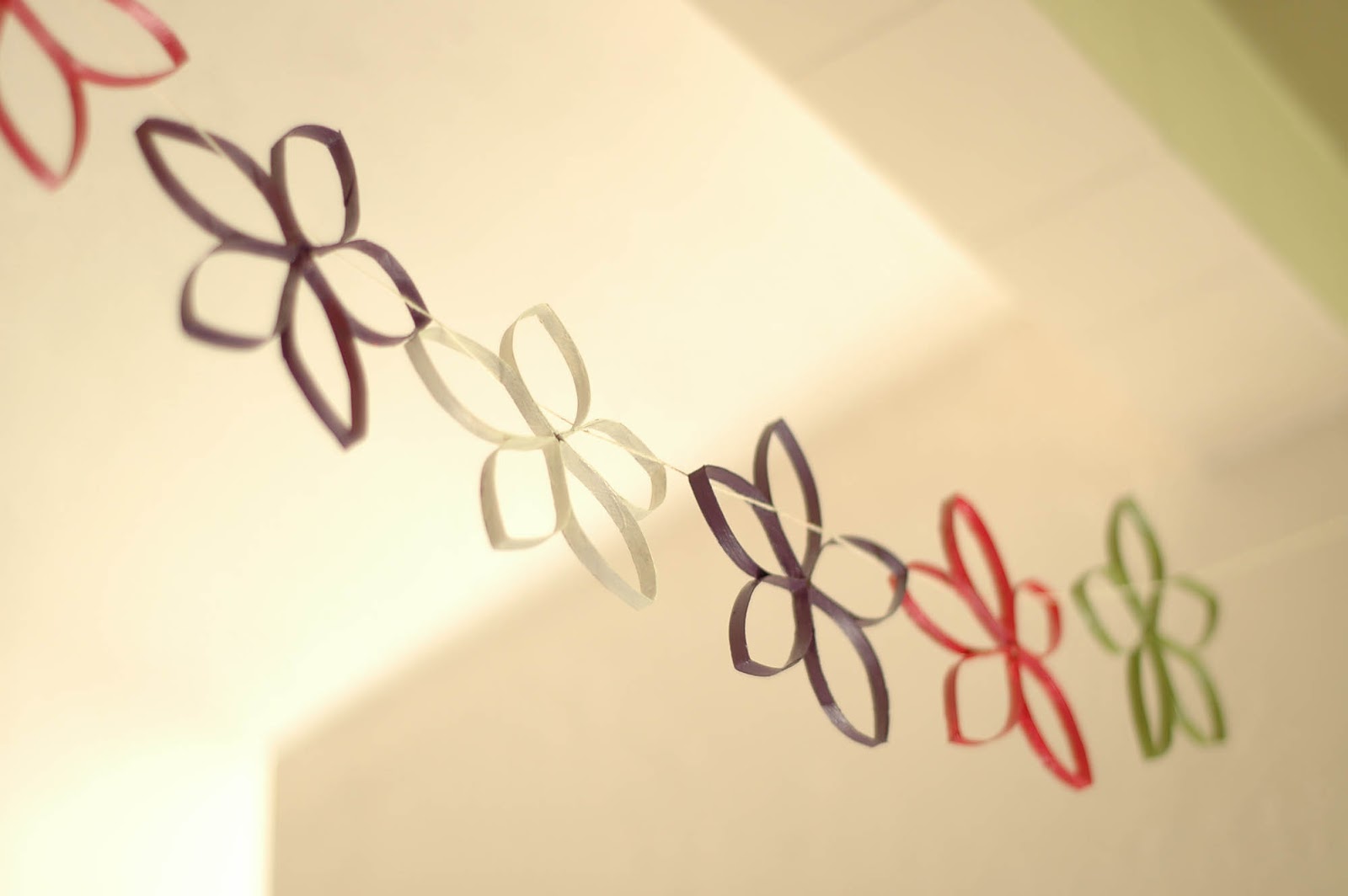 Crafting Made Easy: Cardboard Flower Decorations