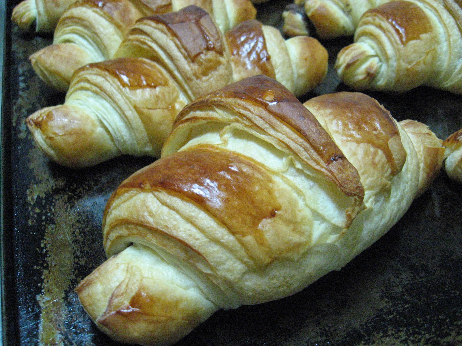La Mirada de "La Manchega" : CROISSANT O CRUASÁN EN CASTELLANO