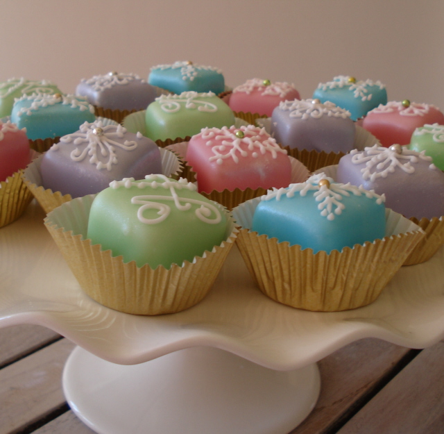 Pretty Perfect Pastry: Petit Fours