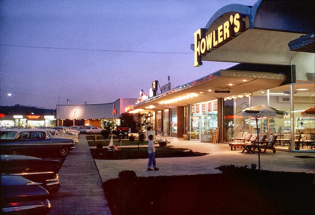 19 Wonderful Color Photographs That Capture Everyday Life in Oak Ridge ...