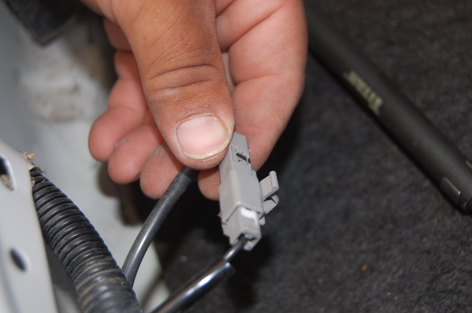 Corolla DIY: DIY Trunk Light Switch Replacement Corolla 93 - 97