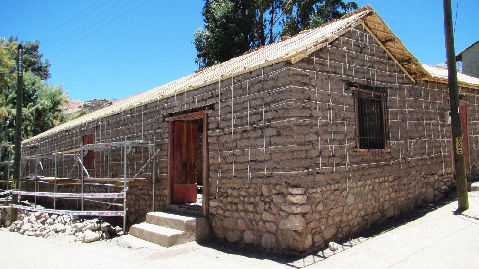 DISEÑO SÍSMICO DE CONSTRUCCIONES EN ADOBE