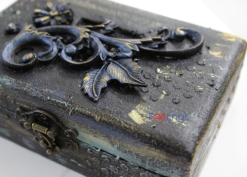 Feelings Hatke: Black Treasure Box