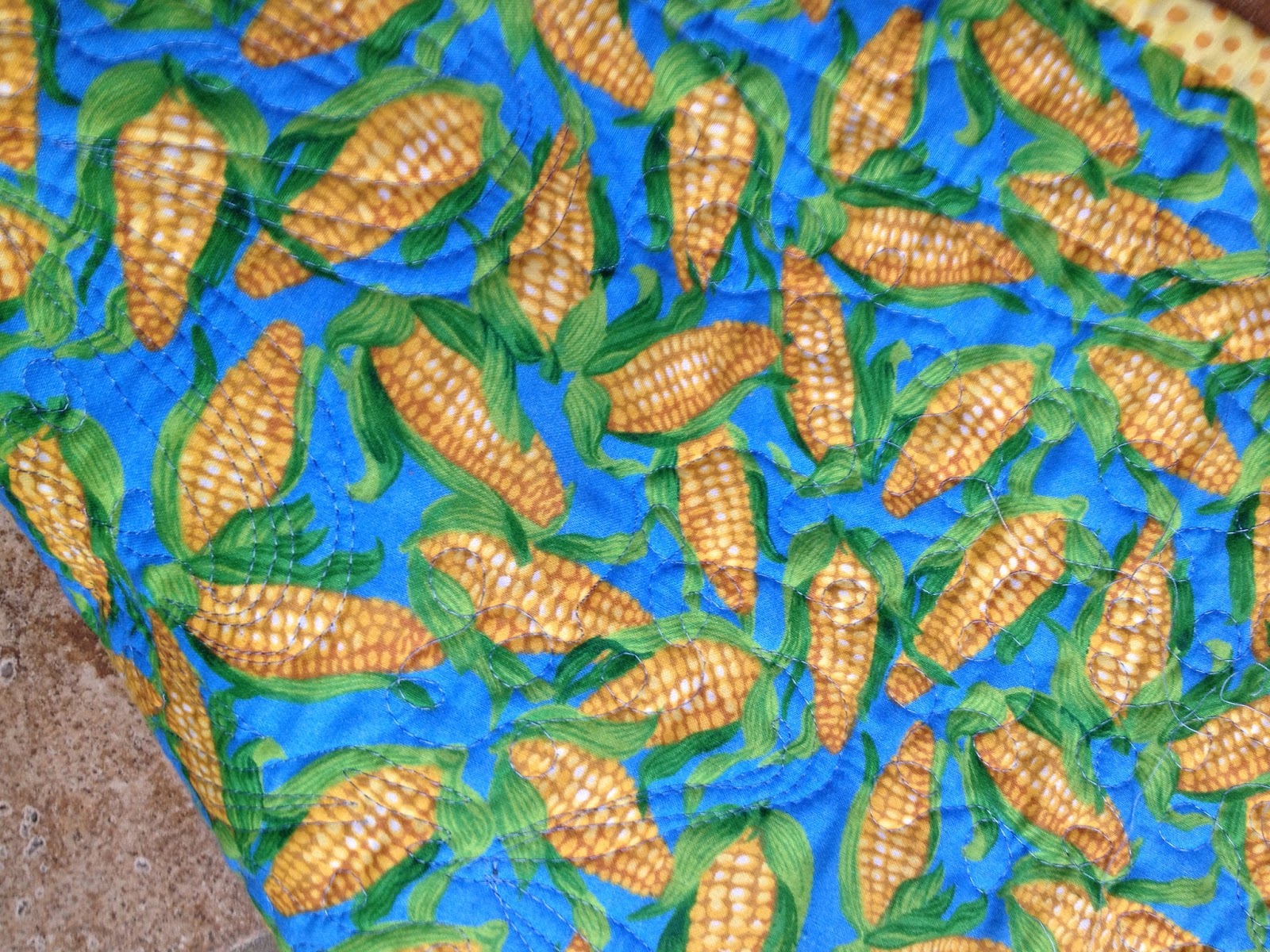 Quilting Hottie Haven: Bloggers Quilt Festival - "Snack Bandito"