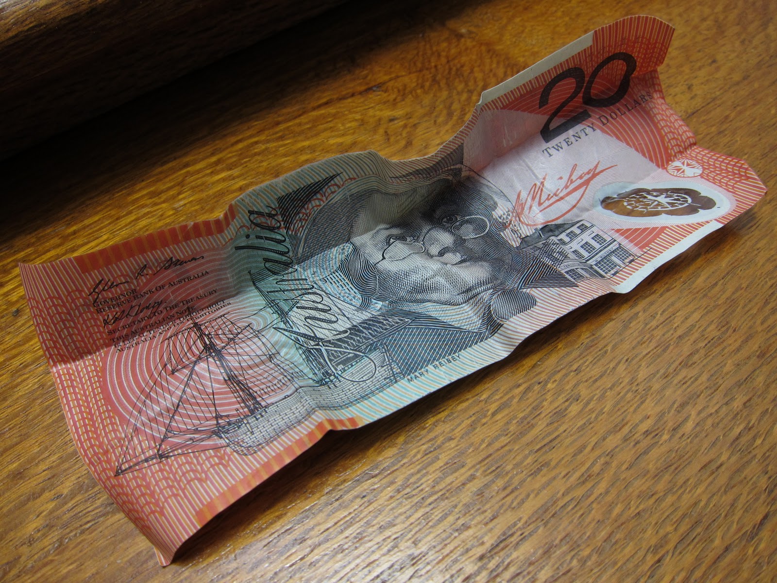 Sunshine Products Mini Cash-Can / Cash Stash Review | Keychain Gadgets ...