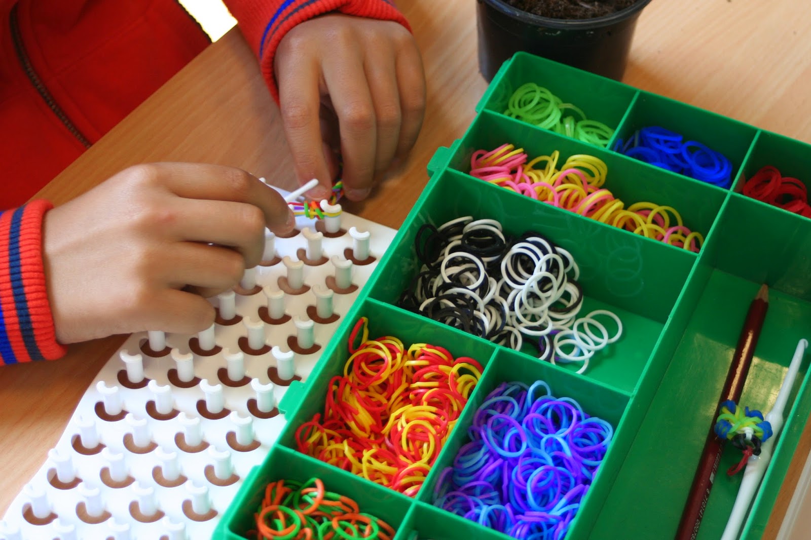 Natuurlijk Madelief: wij 'loomen' ons het jaar uit.