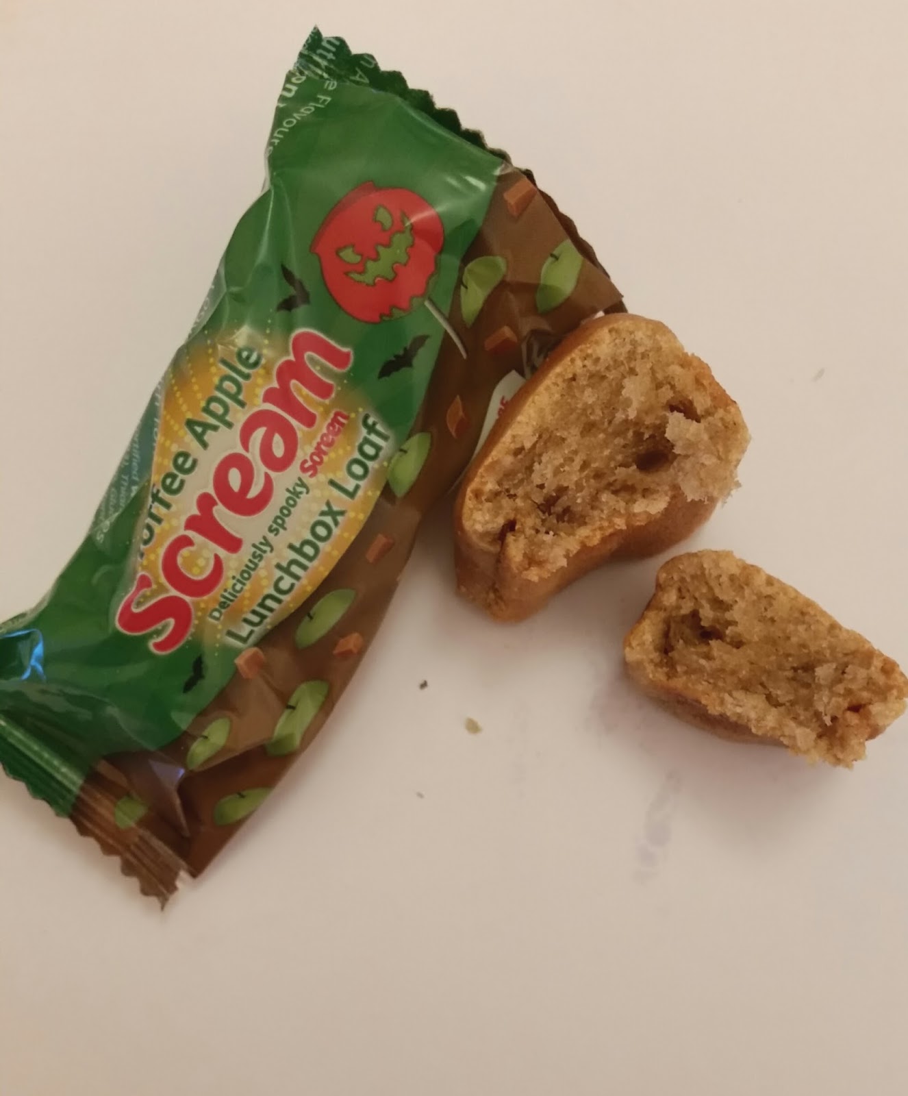 Trust Me Treats: Soreen (scream)Toffee Apple review