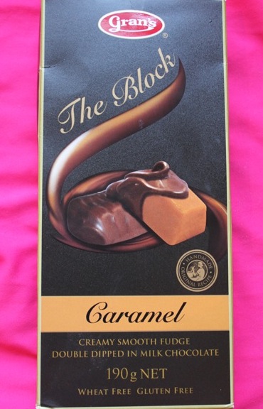 Green Gourmet Giraffe: Bush birthday banana cake and other self ...