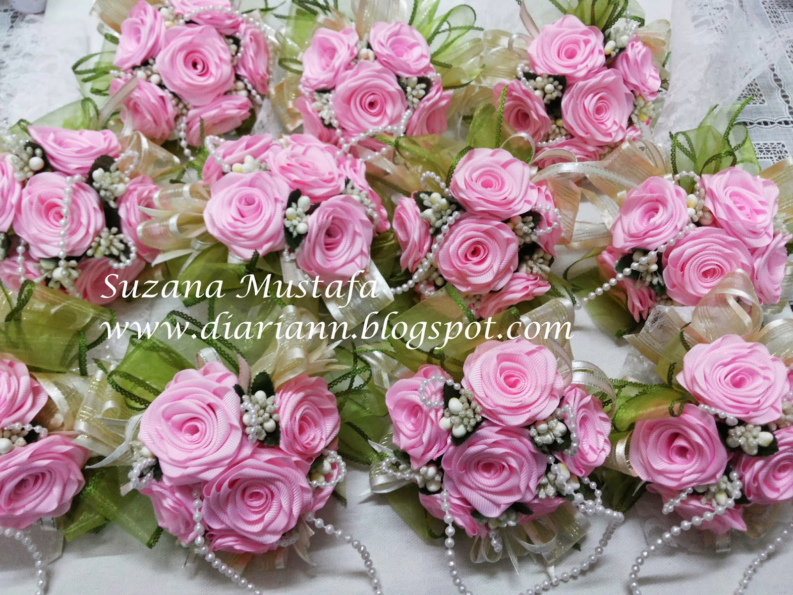 Suzana Mustafa: BUNGA PAHAR