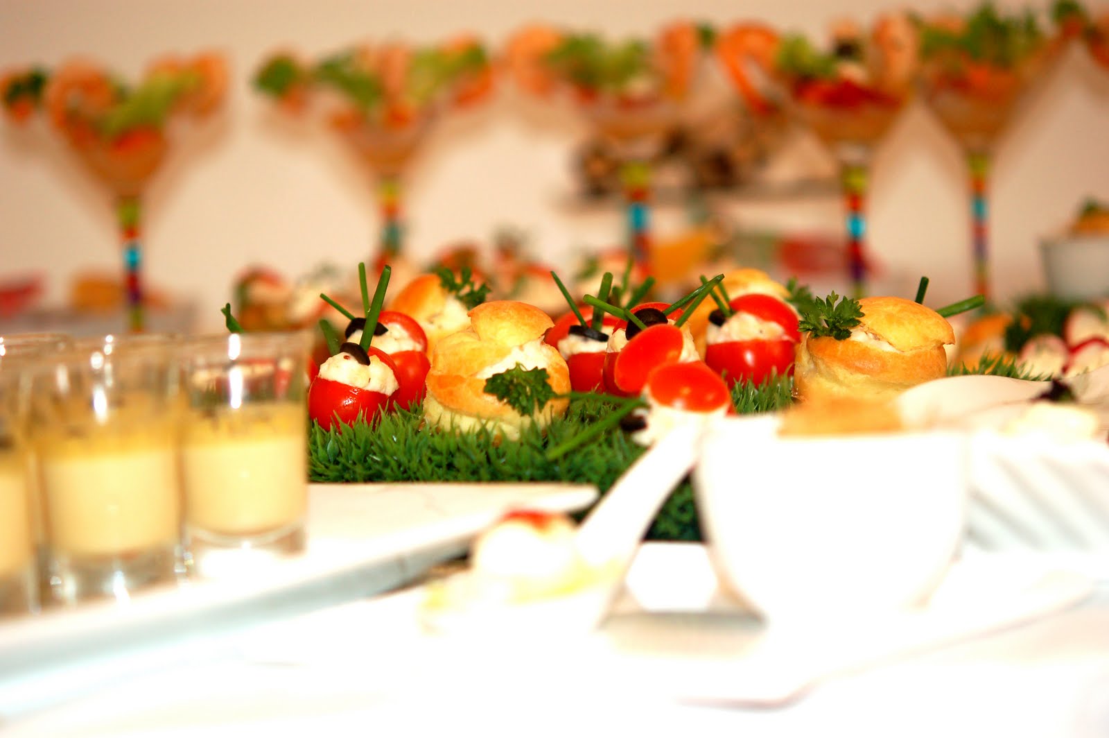 De l'utile à l' agréable. Mon travail...ma passion: Buffet, thème ...