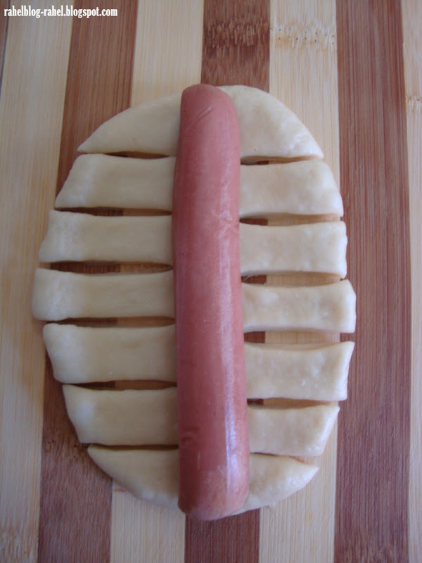 Rahel Blogspot: Roti Sosej Pintal