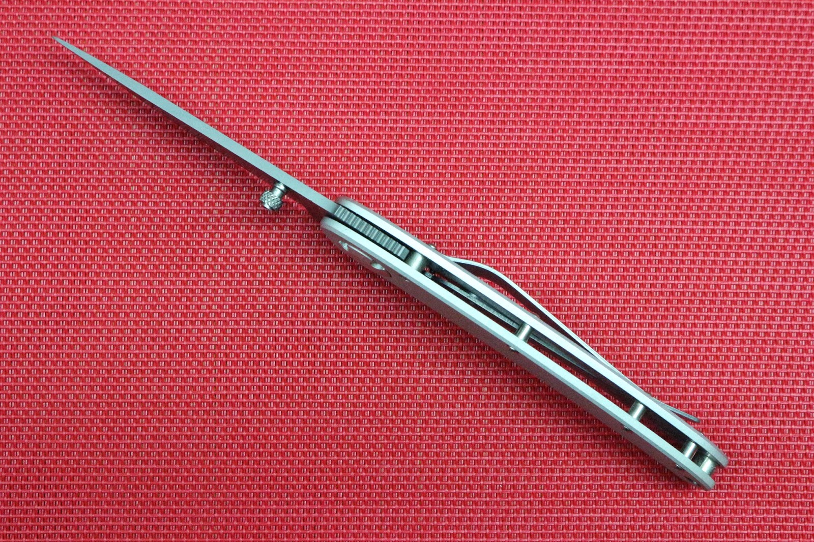 ARMAS BLANCAS 66: - GIGAND SPECTRUM