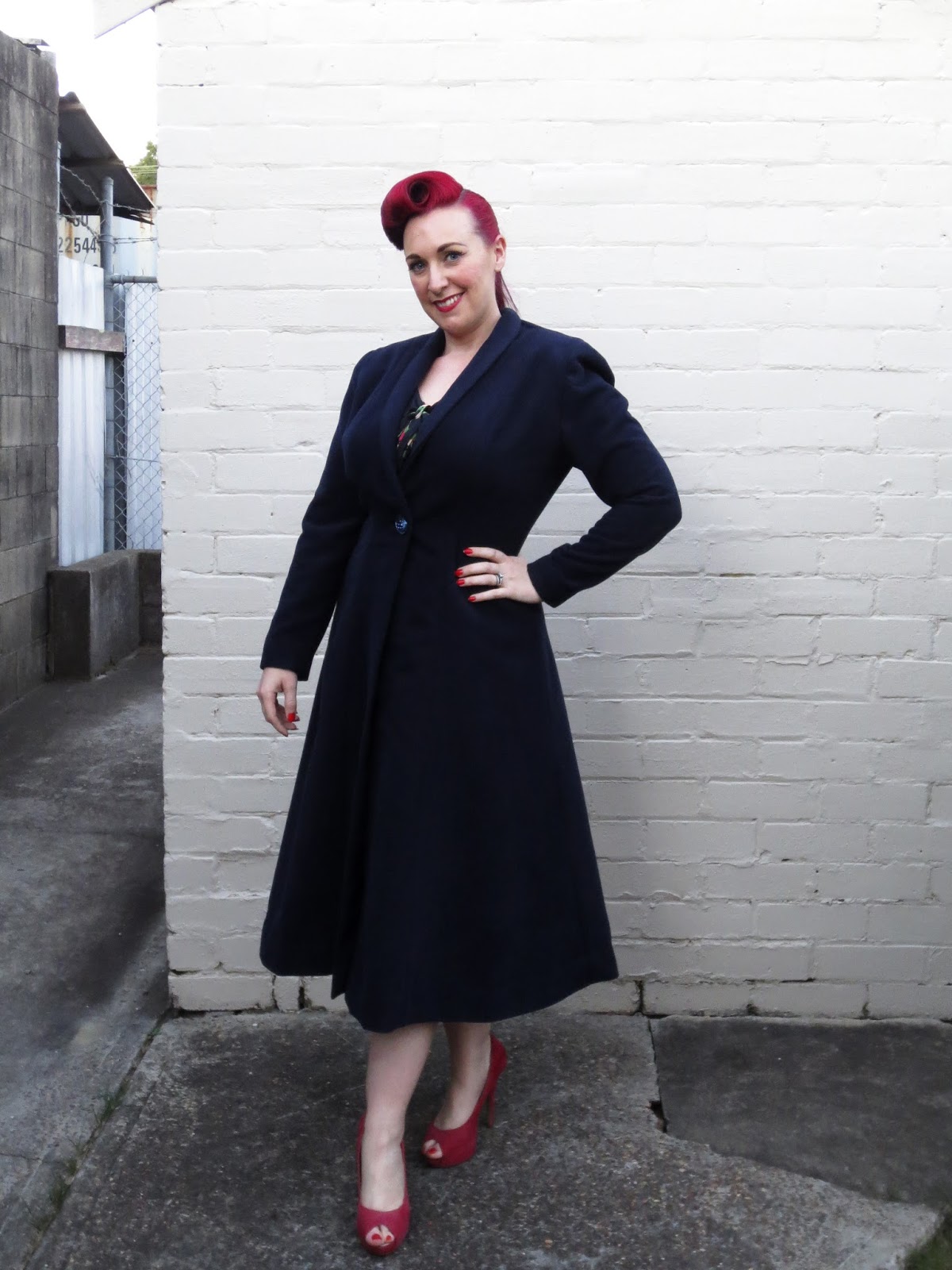 Sew Retro Rose: Make your own Shoulder Pads!